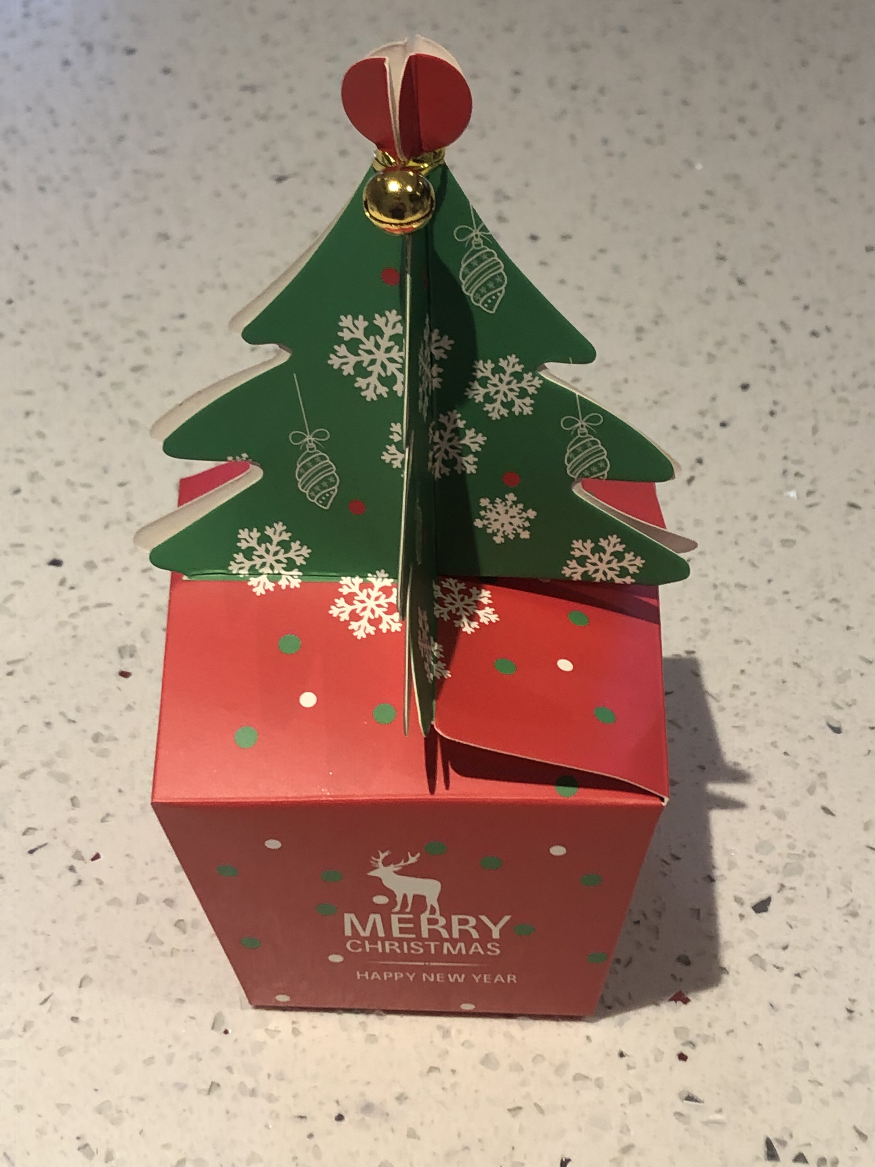 Elf on the shelf 2022 – Paternoster bakery